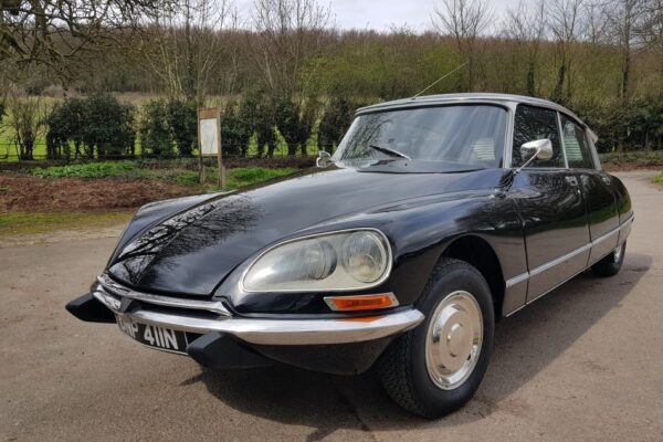 Citroën DS previously sold - French Classics
